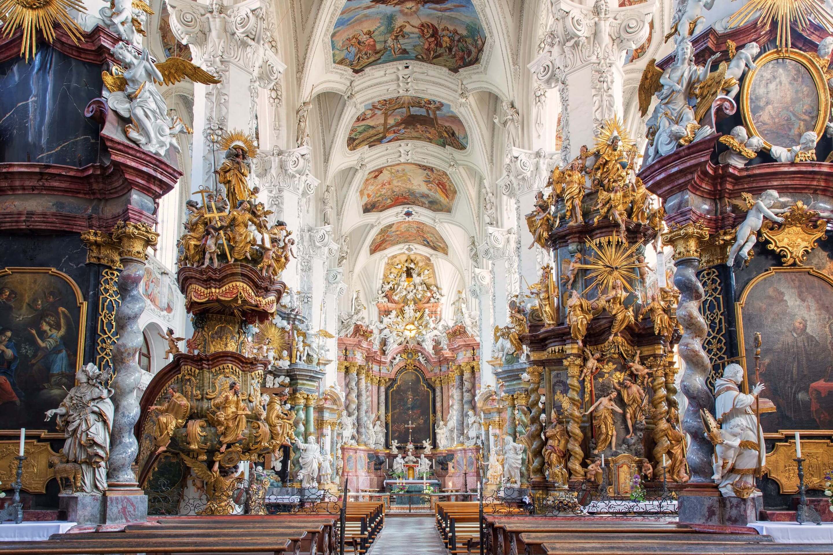 Katholische Stiftskirche St. Marien | Bad Saarow Ort